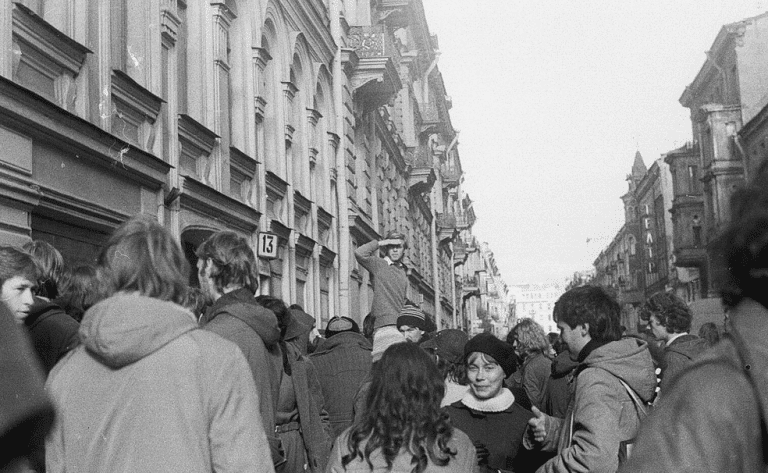 Seven Critically Acclaimed Modern Russian Artists